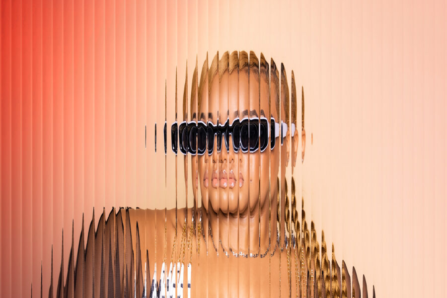 Glass Refraction Effect — Mr.Mockup PSD Mockups & Freebie