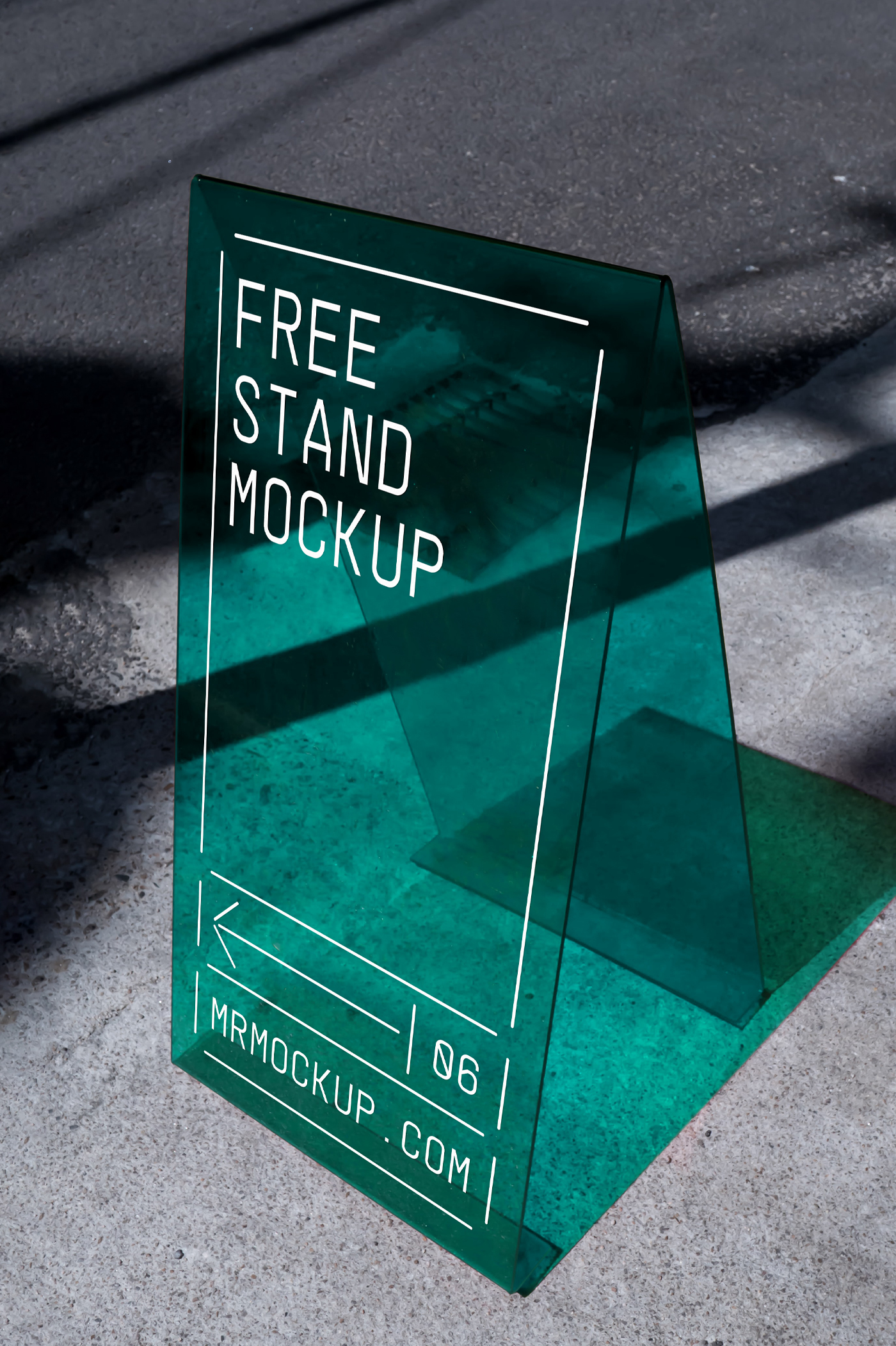 Free Transparent Street Stand Mockup — Mr.Mockup