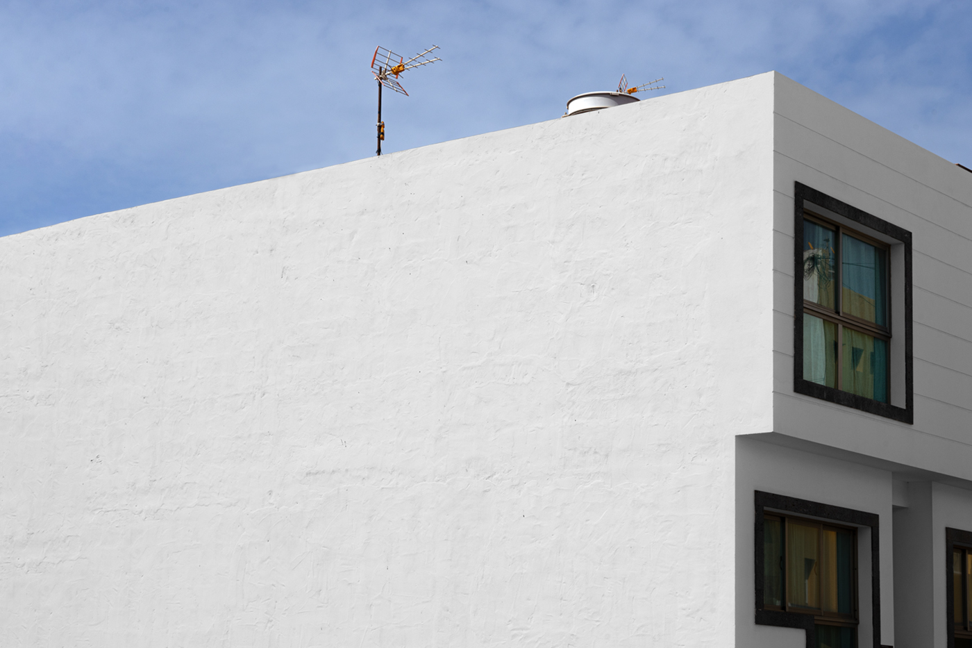 Free Elevation Mockup — Mr.Mockup