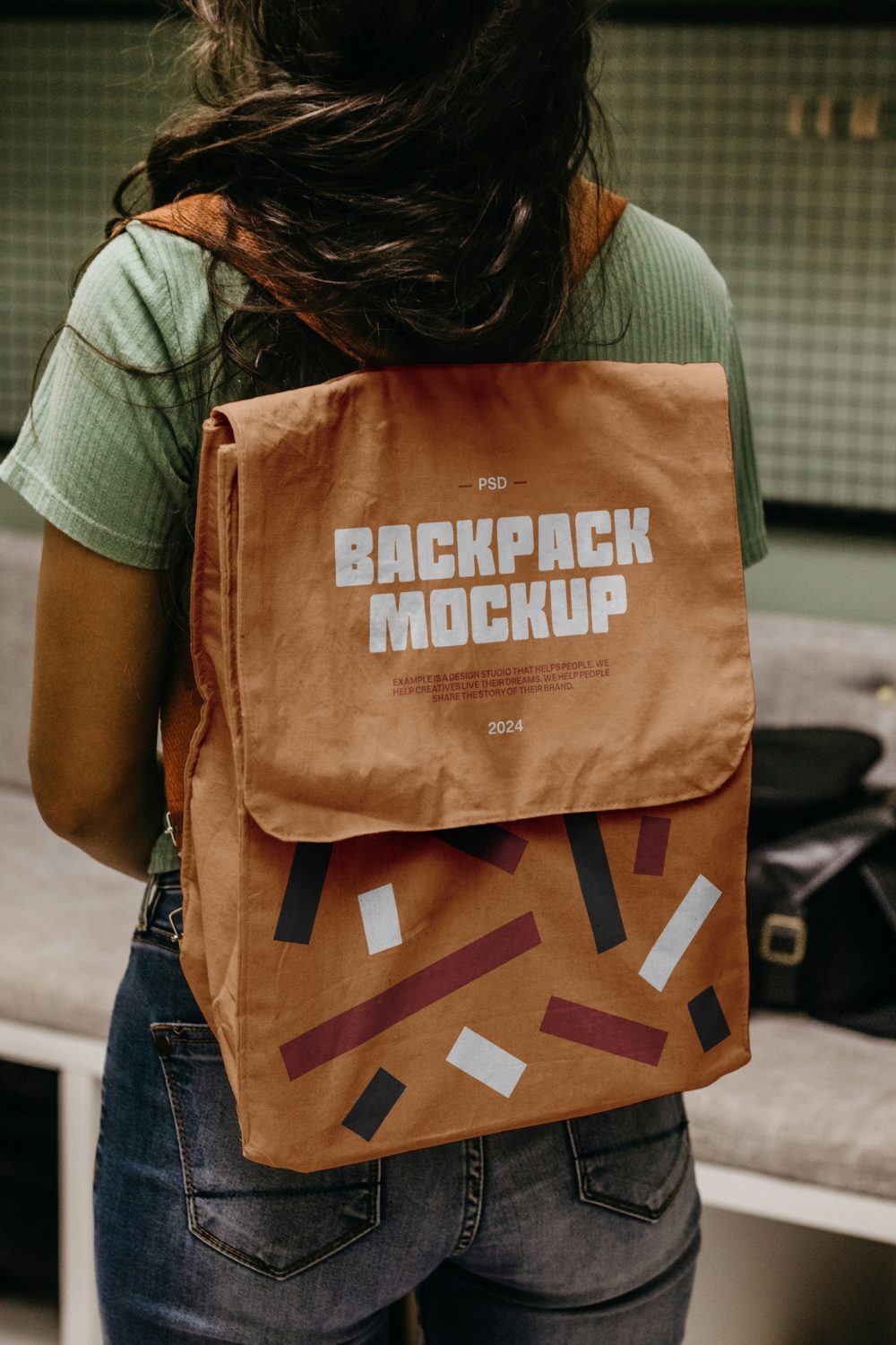 Free Canvas Backpack Mockup — Mr.Mockup