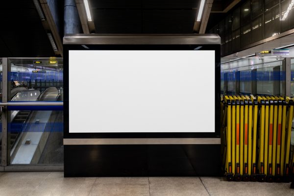 Free Horizontal Citylight Mockup — Mr.Mockup